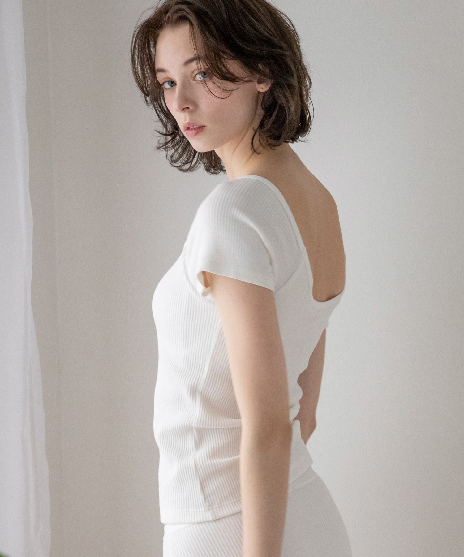 bijorie_カップ付きデザイントップス | [公式]ベイフロー（BAYFLOW）通販